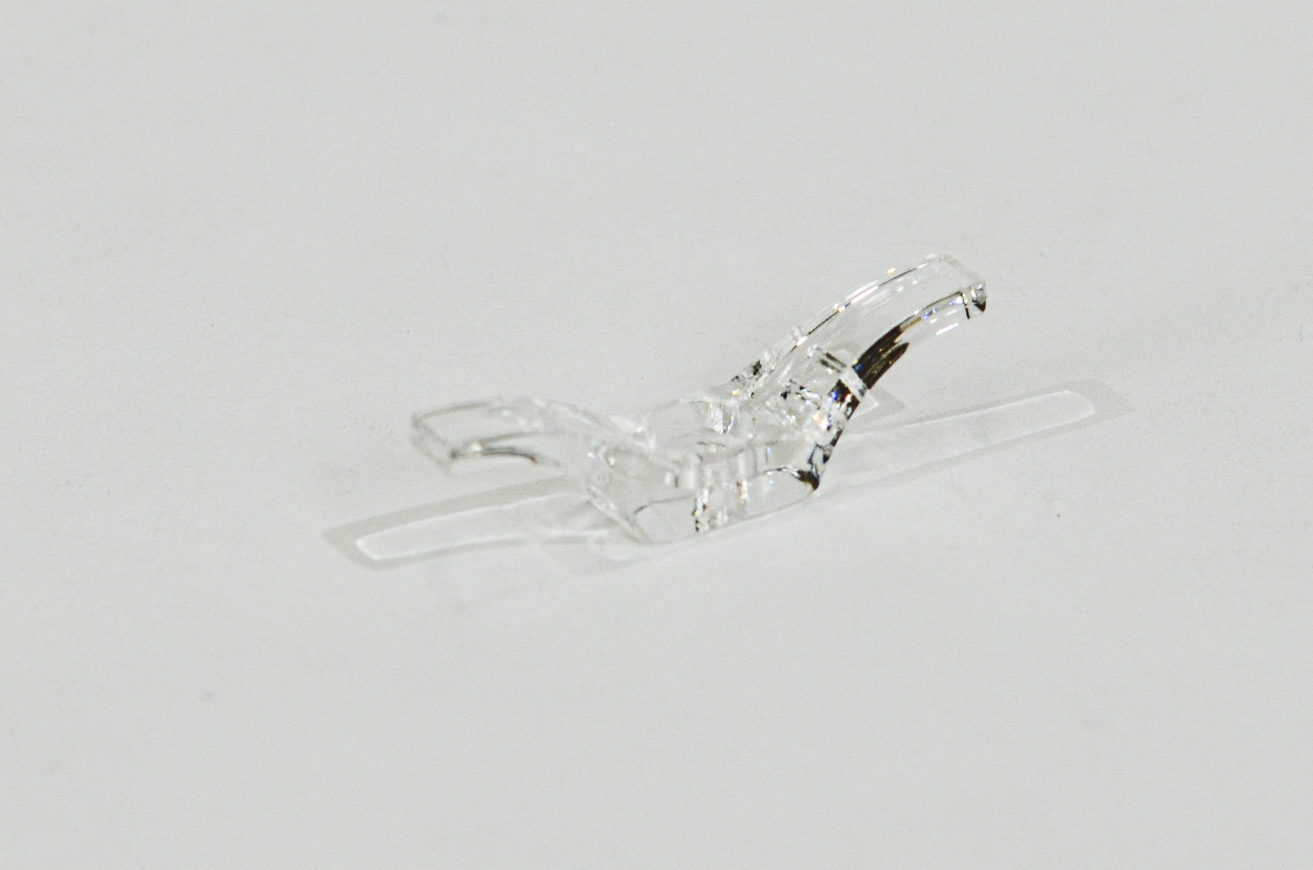 CLEAR PLASTIC CLEAT - Kool Pelmet